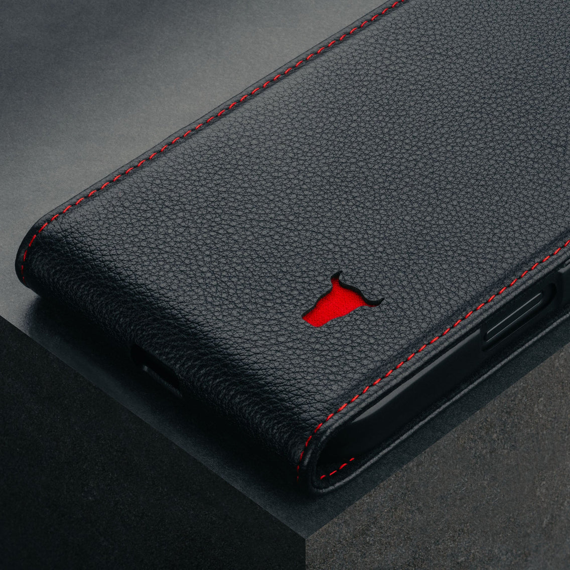 iPhone 16 Pro Max Leather Flip Wallet Case (MagSafe Charging) – TORRO USA