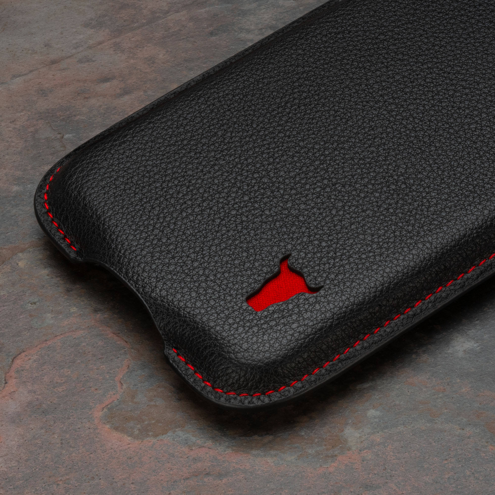 Leather iPhone Pouch Case (6.7 Leather iPhone Pouch Case (6.7