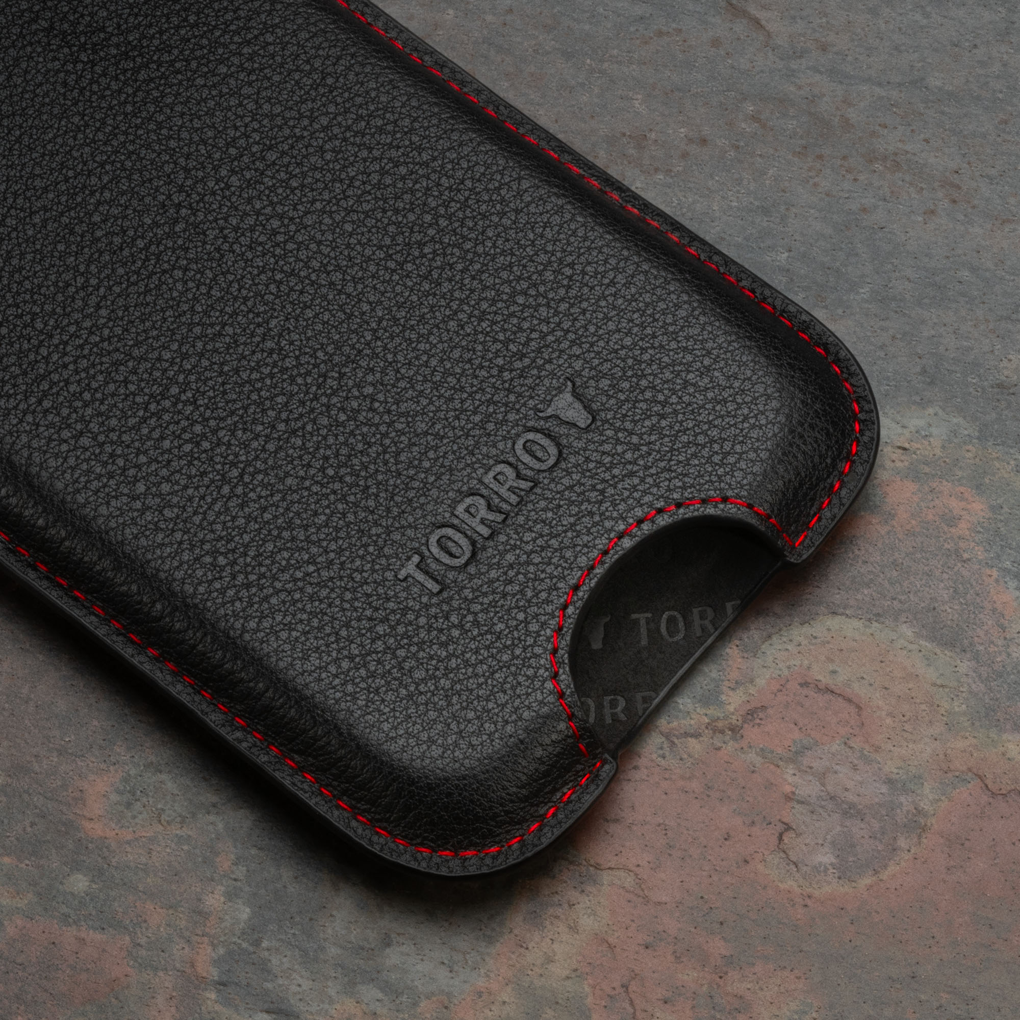 Leather iPhone Pouch Case (6.7 Leather iPhone Pouch Case (6.7